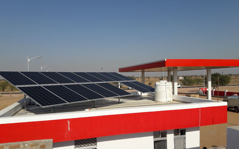 10KW OFF-GRID, On Mohit Joliya's Petrol Pump In Jaipur. - Solaroof Solution